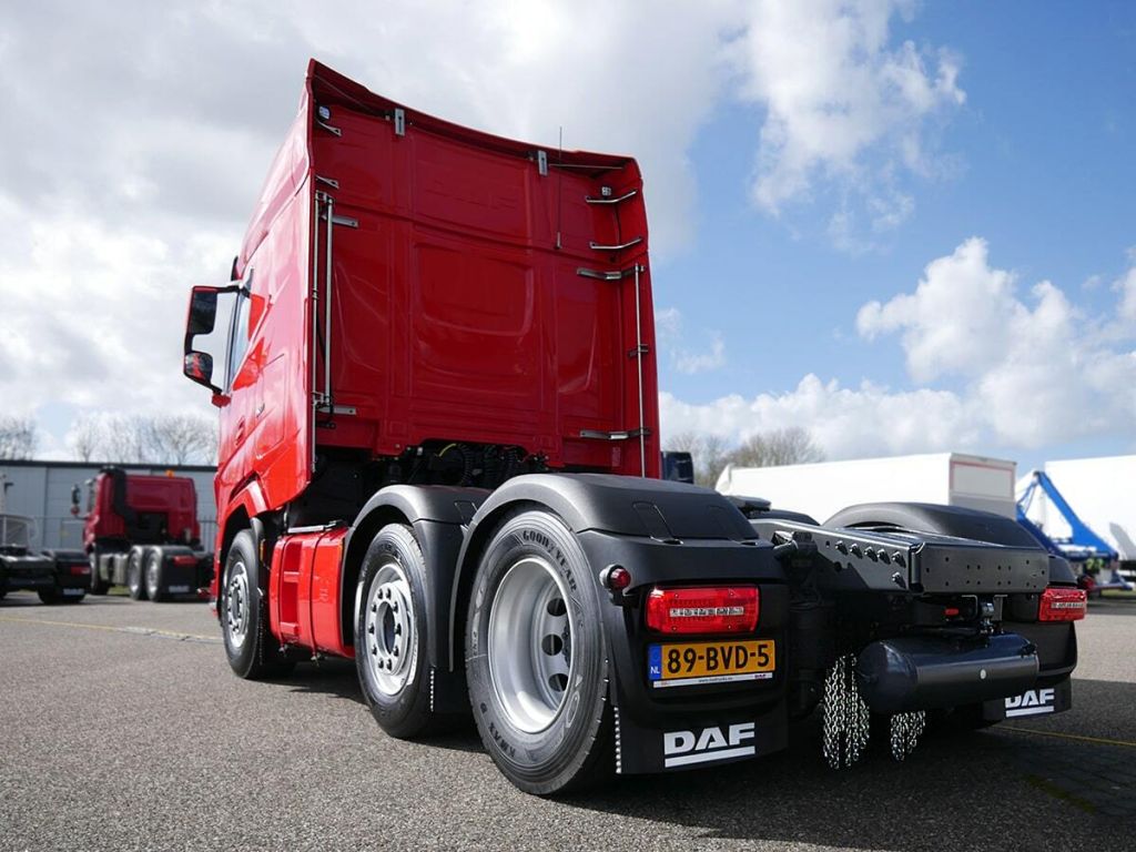 Hartman Expeditie › ESA Trucks
