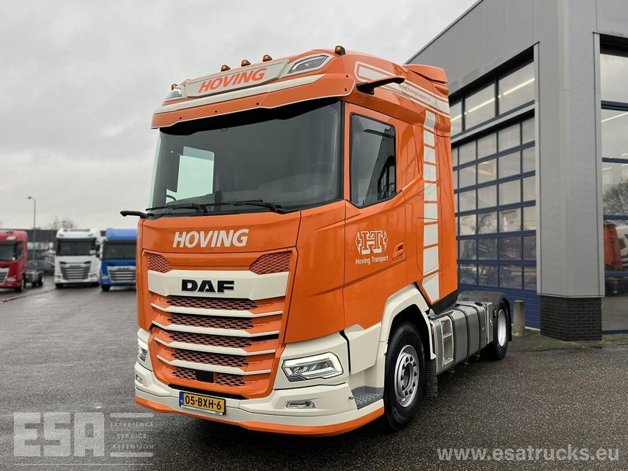 Hoving Transport › ESA Trucks
