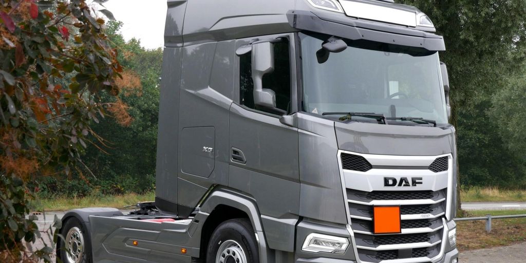Koch Transport › ESA Trucks