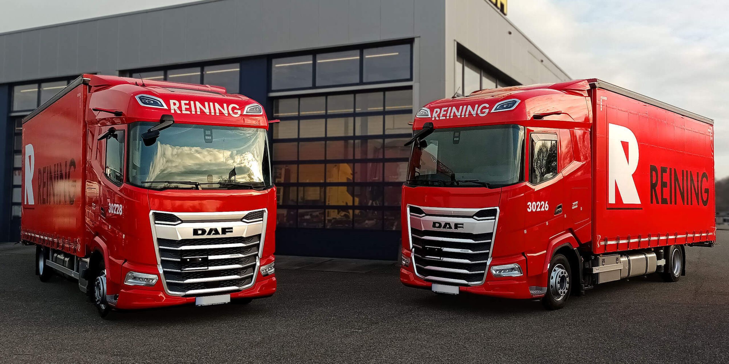 Reining Transport › ESA Trucks
