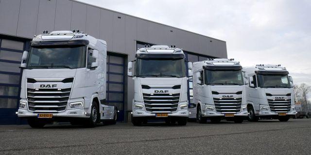 Hartman Expeditie › ESA Trucks