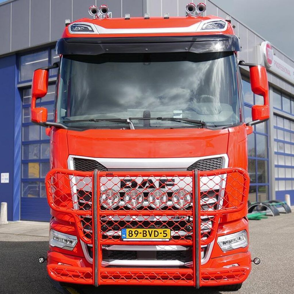 Recent afgeleverd › ESA Trucks